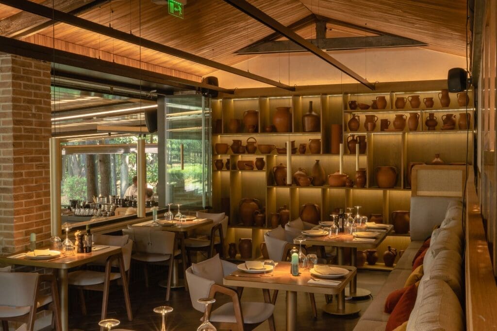 Iluminat de Restaurant: Adamo - Design Radar