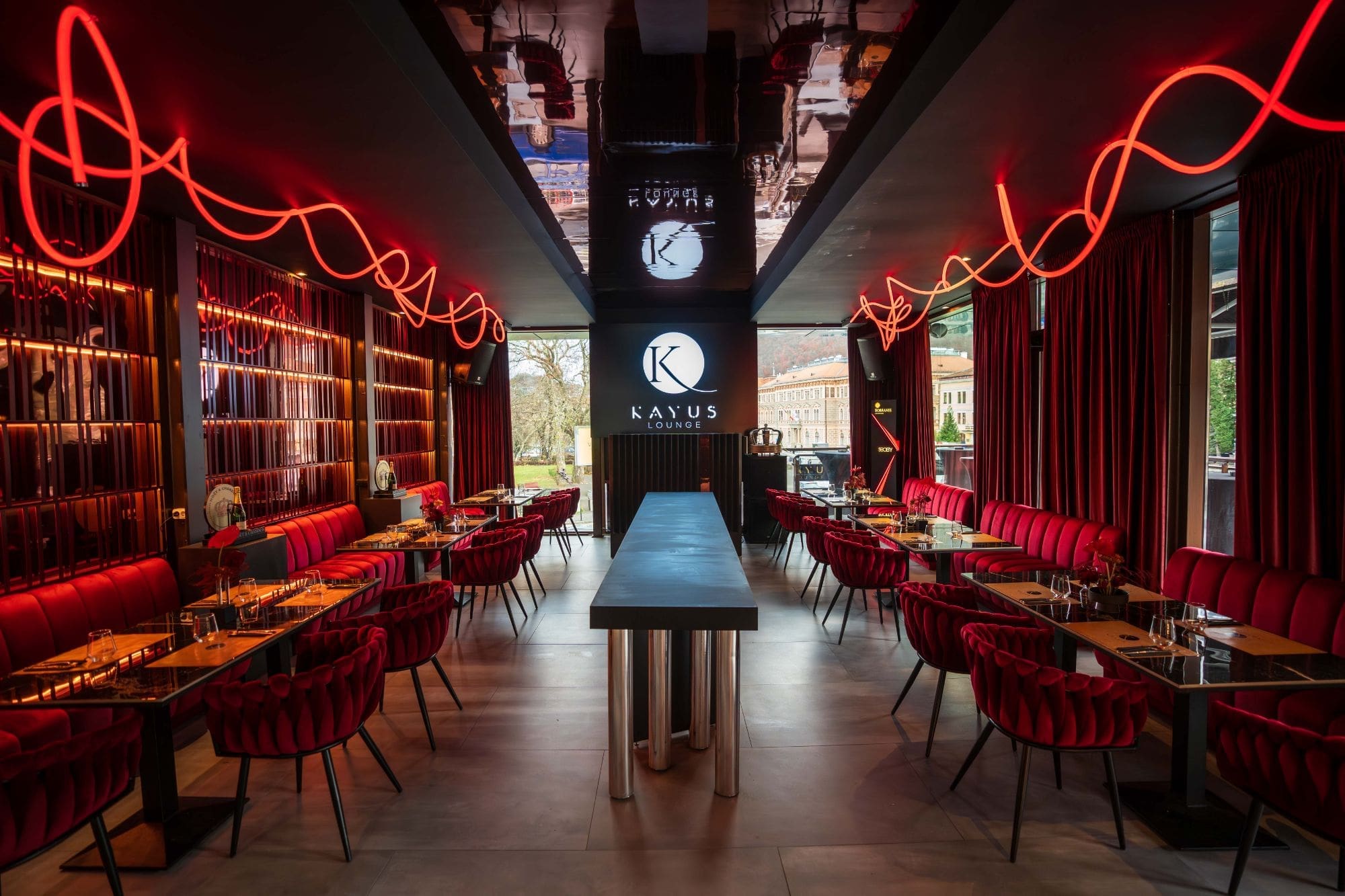 Proiect de Iluminat Restaurant: Kayus Lounge Brașov - Design Radar